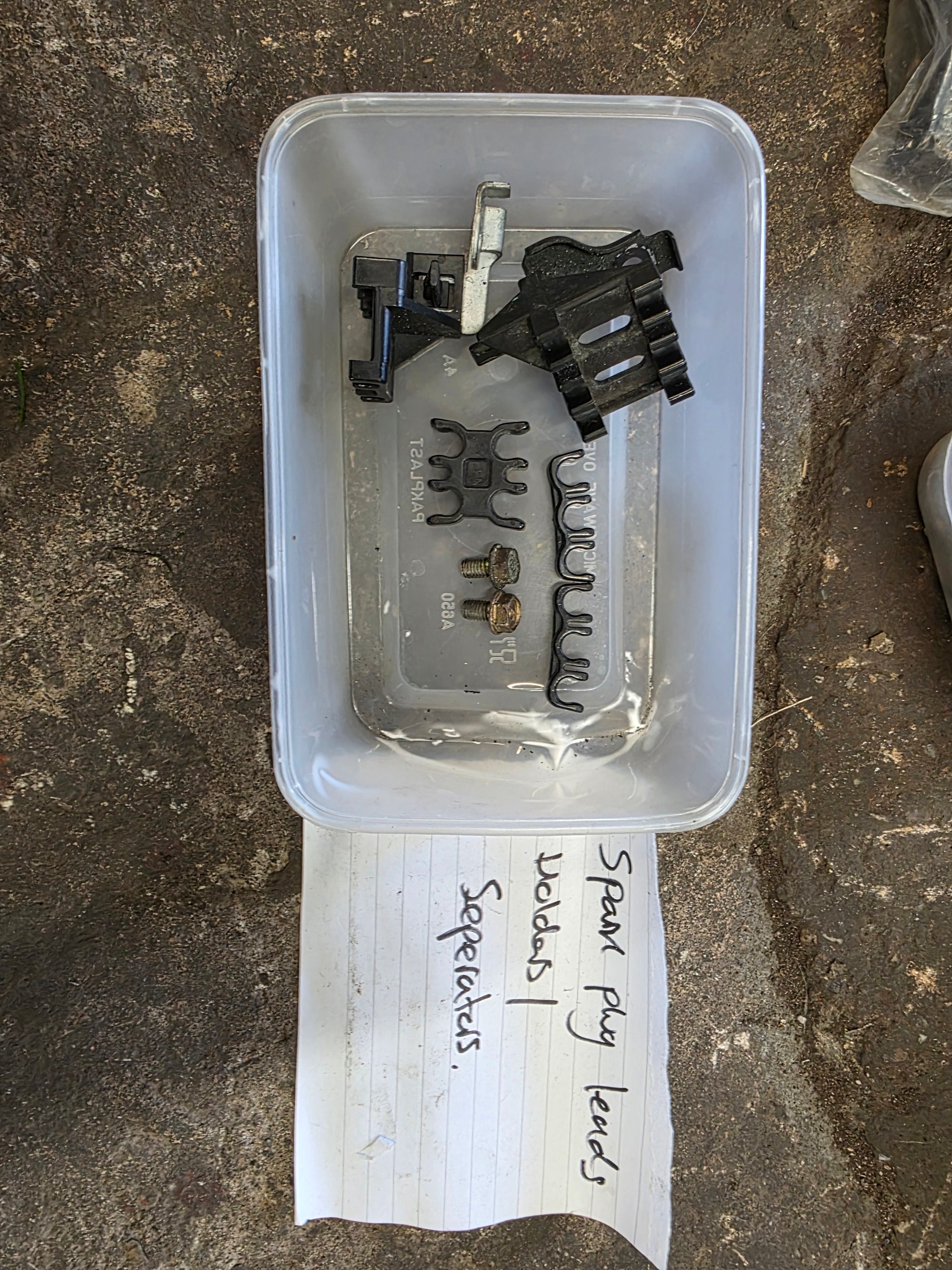Honda Integra spark plug leads holders separators – Onamission